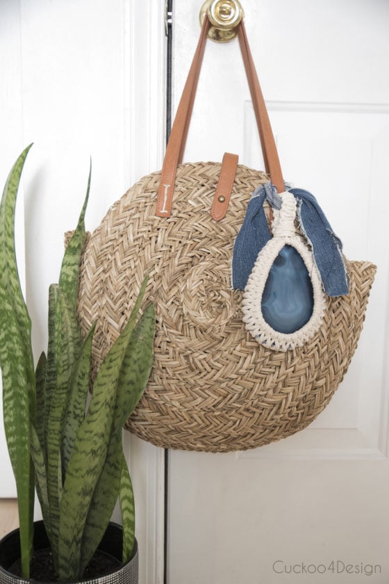 How to make a large macrame stone wrap (plus video tutorial ...