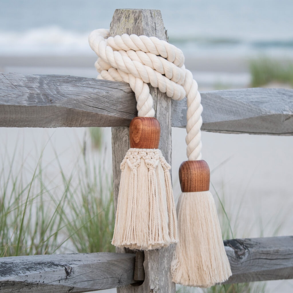 How to make a large tassel - Cuckoo4Design