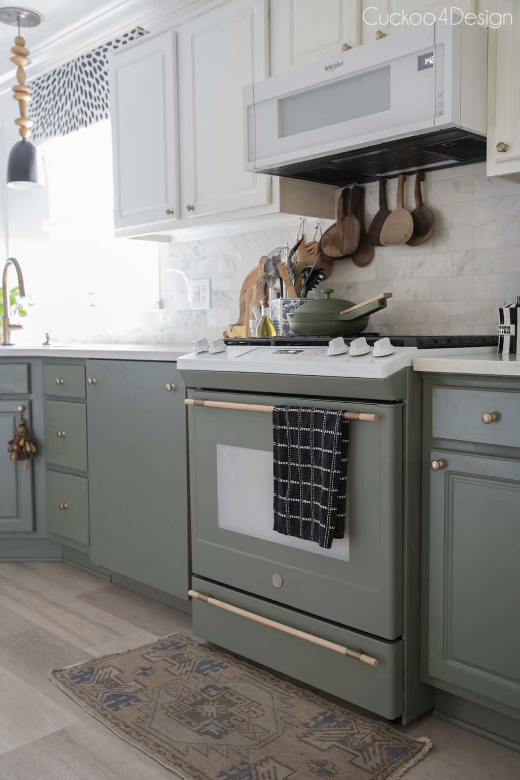 How to turn an old stove into a custom high-end colored stove ...