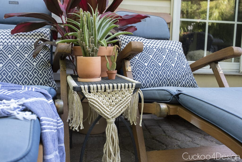 Unique DIY metal patio table makeover using macrame yarn - Cuckoo4Design