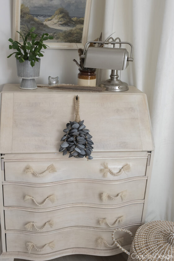 How to make seashell tassels as boho beach decor - Cuckoo4Design